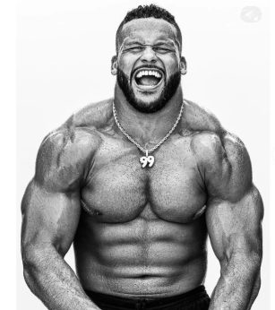 25 Most Jacked Football Players in the NFL 2024