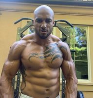 25 Most Jacked Football Players in the NFL 2025